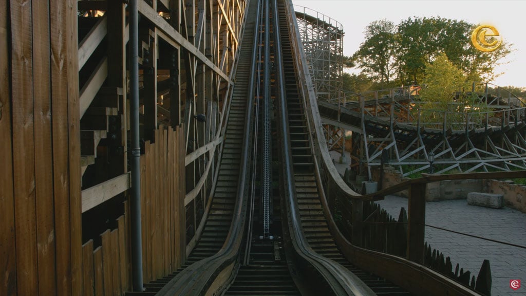'Joris en de Draak' wooden roller coaster - Efteling